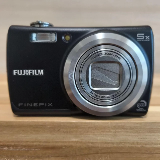 FUJIFILM FINEPIX F100 fd Black Compact Digital Camera Tested from Japan ...