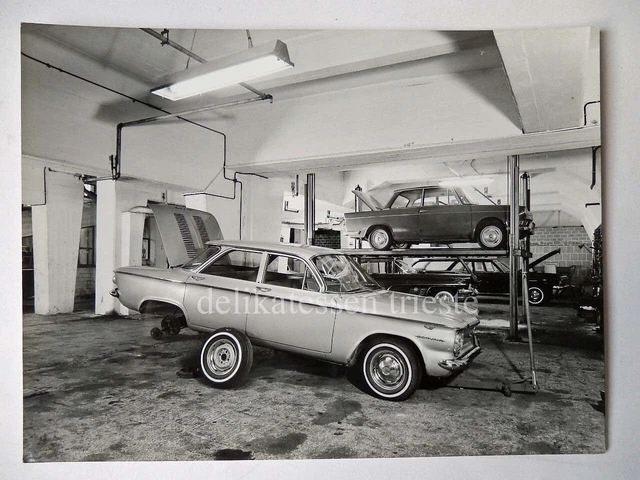 TRIESTE AUTORIMESSA GARAGE Regina OFFICINA Corvair car vecchia foto ...