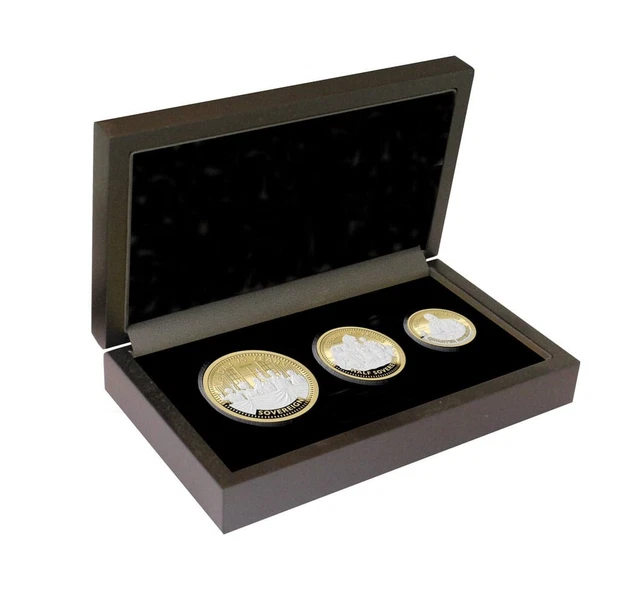 THE 75TH ANNIVERSARY of VE Day 2020 Gold Proof Sovereign Three Coin Set ...