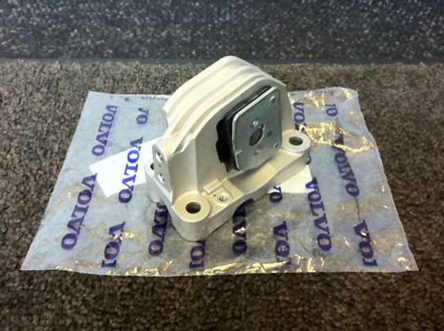 GENUINE VOLVO TOP Engine Mount Bush D5 Diesel V70 S60 S80 30776354 £93. ...