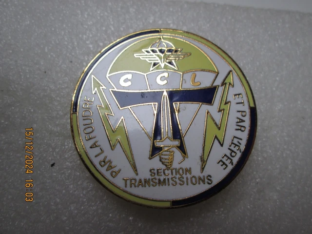 INSIGNE DE LA section Transmissions du 1er RCP dos lisse J Y SEGALEN ...