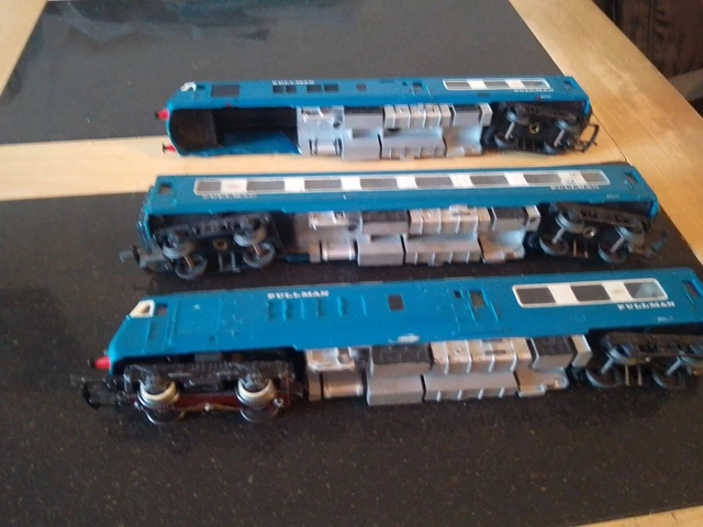 OO GAUGE TRIANG blue pullman £8.00 - PicClick UK