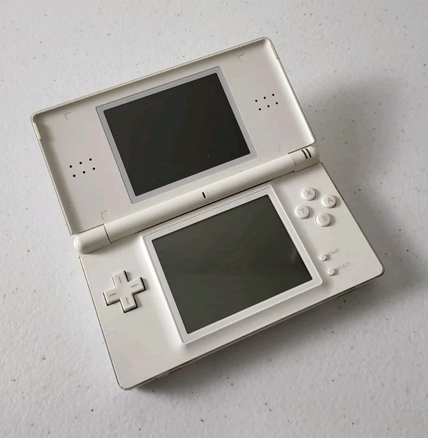 NINTENDO DS LITE Console Bundle - White *W/ Charger & 3x Games - PAL ...