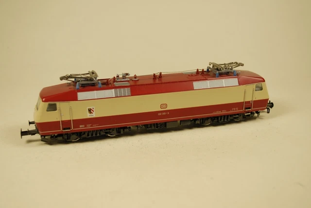 MÄRKLIN H0 - E-Lok 120001-3 - Schnellzug IC Lok mit Schürze - digital ...