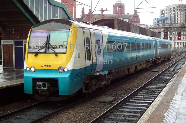 CLASS 175 175009, 2 car DMU, in debranded Arriva Blue at Manchester ...
