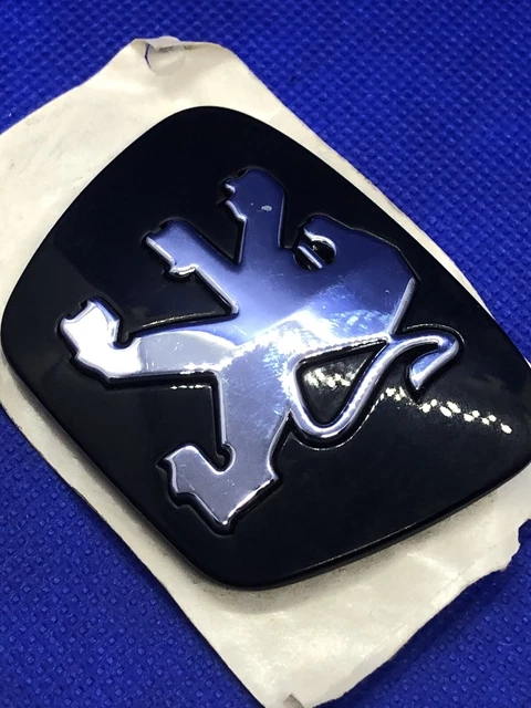 1 LOGO PEUGEOT 206 COFFRE NOIR BADGE ORIGINAL 67706 RARE 1 EUR 59,90 ...