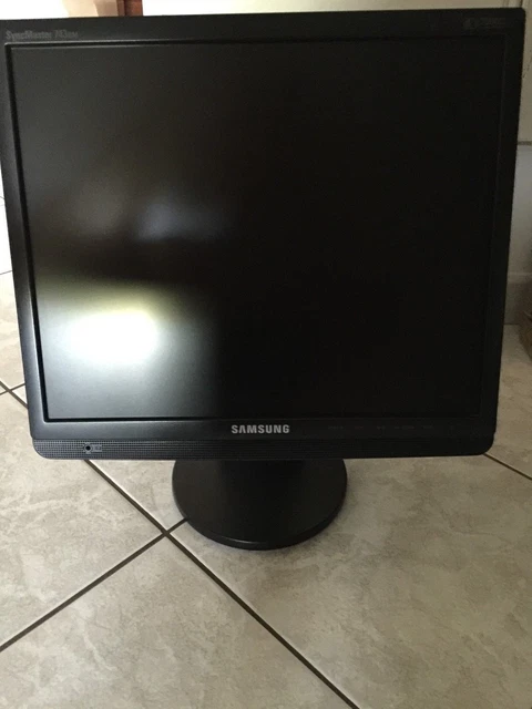 SAMSUNG MULTIM. SYNCMASTER 743BM LCD MONITOR 17"DVI VGA AUDIO OSD+ ...