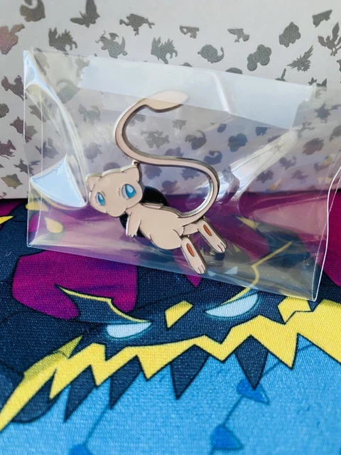 POKÉMON OFFICIAL PIN Mew & Mewtwo Collectors Pin’s NM 2019 $24.00 ...