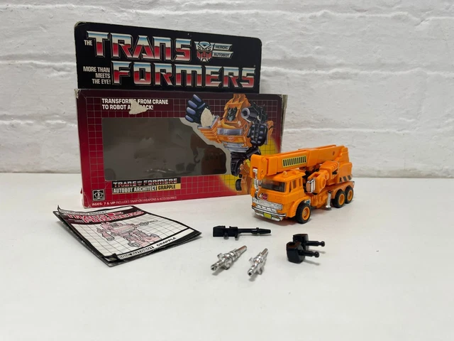 VINTAGE HASBRO TRANSFORMERS G1 Autobot Car Grapple Complete w/Box £85. ...