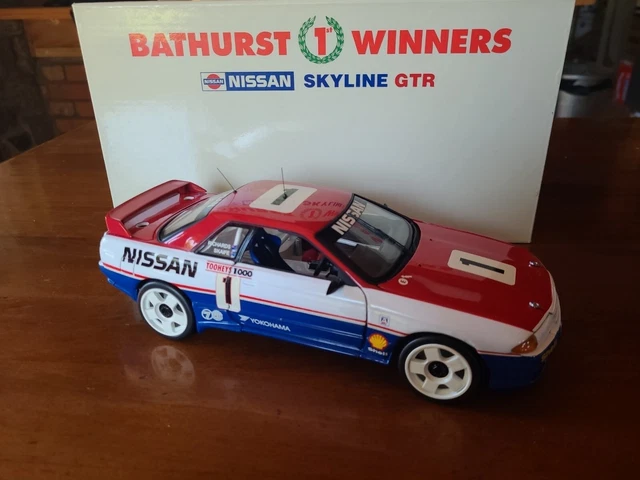 JIM RICHARDS / Mark Skaife 1991 1:18 Scale Nissan Skyline GTR "Bathurst ...