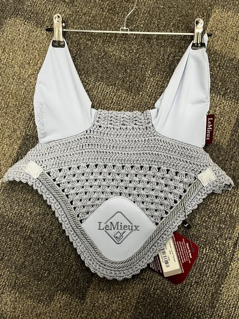 LEMIEUX CLASSIC FLY Hood Mist - Soft Stretch Lycra Ears, 4 way stitch, crochet EUR 19,31 ...