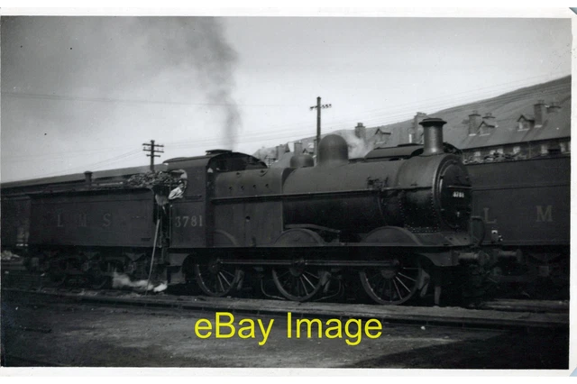 PHOTO 6X4 RAILWAY LMS 0-6-0 3781 Tebay Shed c1948 £5.00 - PicClick UK