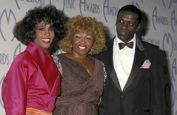 WHITNEY HOUSTON, CISSY Houston And Gary Houston At Amas 1988 Old Photo ...