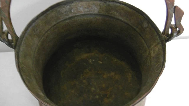 ANCIEN CHAUDRON, MARMITE cuivre et fer forgé du XVIIIe-XIXe EUR 28,00 ...