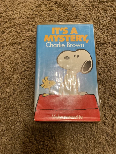 IT'S A MYSTERY Charlie Brown - Rare Clamshell Original Release VHS ...