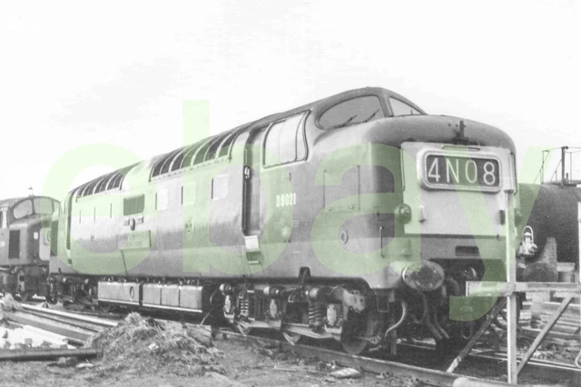 UK DIESEL TRAIN Railway Photograph Of Class 55 Deltic Loco D9021. Rm55 ...