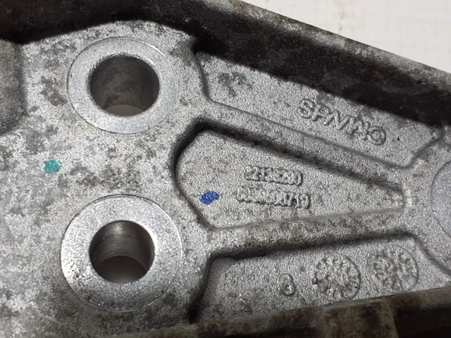 VOLVO XC40 2021 Gearbox mounting bracket 32138290 AUA156609 £61.19 ...