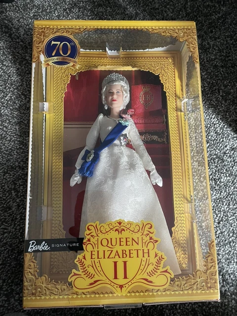 BARBIE SIGNATURE QUEEN Elizabeth II Platinum Jubilee Doll - Limited ... BARBIE SIGNATURE QUEEN Elizabeth II Platinum Jubilee Doll - Limited ...