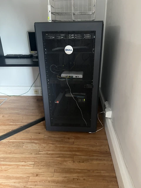 Dell Poweredge 42u 4220 Standard Server Rack Cabinet Enclosure | Cabinets Matttroy