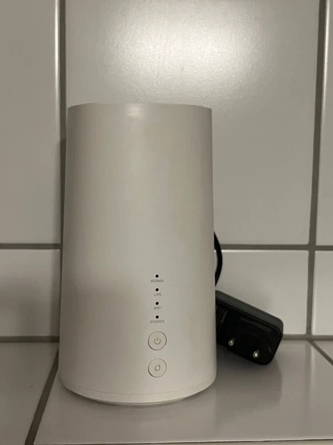 VODAFONE GIGA CUBE LTE 4G Router Huawei B 528s 300MB WLAN 2,4G&5G ohne ...