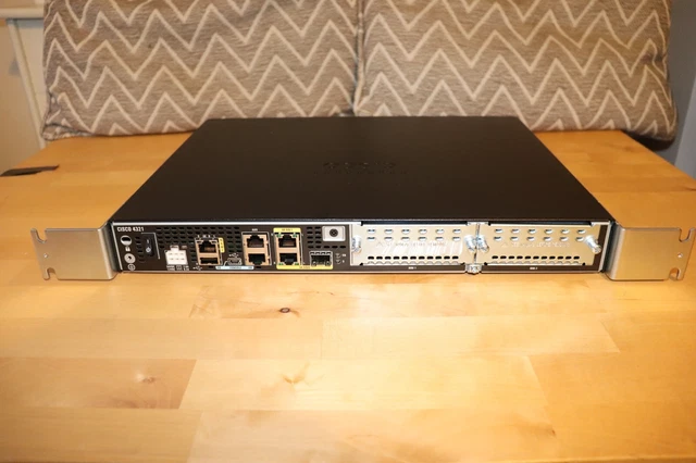 CISCO ISR4321/K9 WITH rack mount ears AND POWER SUPPLY £125.00 ...