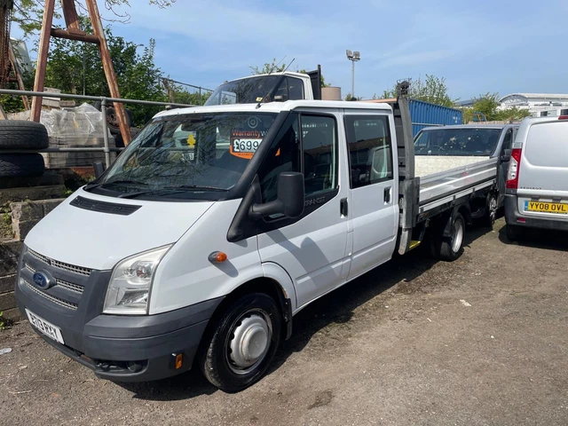 2013 FORD TRANSIT D/Cab flatbed 6 seats CHASSIS CAB Diesel Manual £ ...