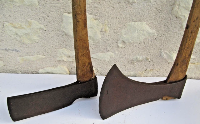 OUTIL ANCIEN 2 Grandes et belles Haches Bucheron OLD TOOL EUR 43,00 ...