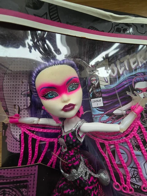 MONSTER HIGH POWER Ghouls Spectra Vondergeist Polterghoul Doll 2013 £ ...