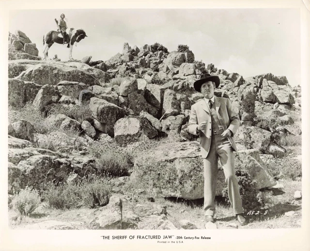 ORIGINAL CINEMA STILL Photo Movie The Sheriff Of Fractured Jaw Kenneth ...