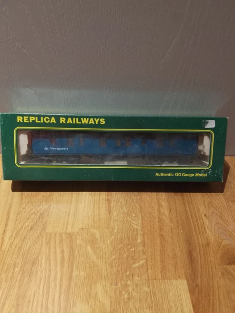 REPLICA RAILWAYS OO gauge 12168 MK1 BG BR blue “Newspapers” £16.15 ...