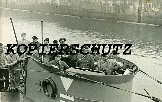 U-BOOT-KRIEG FOTO U 561 Kommandant Bartels Uak Zeichen EUR 8,00 ...