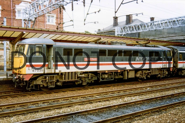 UK DIESEL TRAIN Railway Photograph Of Class 87 87035 Loco. (Rm87-89) £1 ...