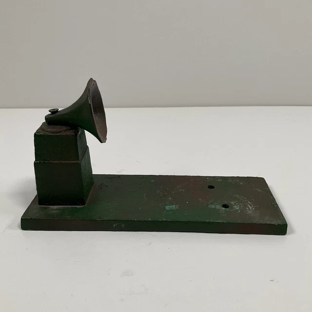 VINTAGE CAST IRON Nipper Dog His Master's Voice Phonograph Figurine RCA ...