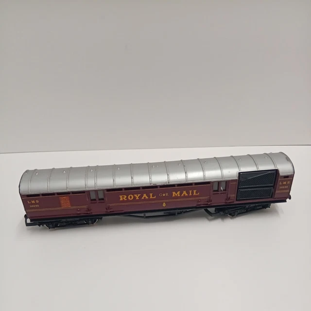 HORNBY TRAVELLING POST Office TPO Operating Royal Mail Coach LMS Maroon ...