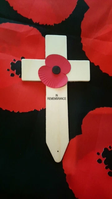 POPPY REMEMBRANCE WOODEN Cross | Royal British Legion | £1.99 - PicClick UK