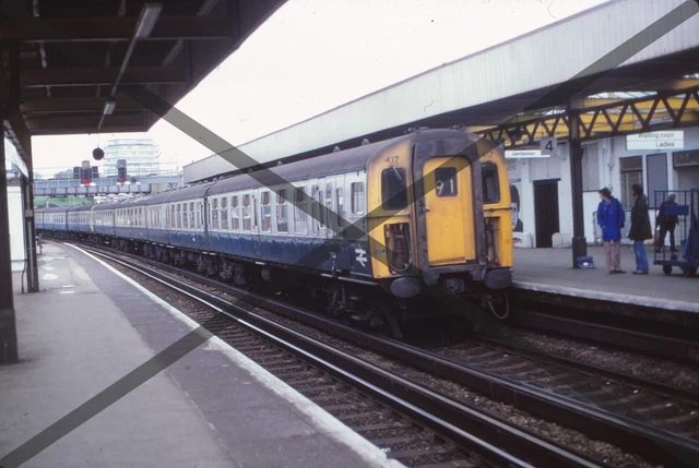 RAILWAY LOCOMOTIVE 35MM Slide – Class 421 Emu Arriving At Southampton ...
