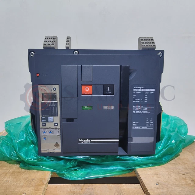 NEW SCHNEIDER ELECTRIC NW20H1 Air Circuit Breaker 2000A 3P, Fixed Type ...