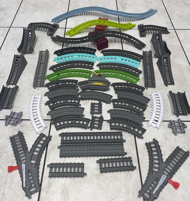 THOMAS THE TANK Engine Trackmaster Track Bundle Random 14 Com Post £15. ...