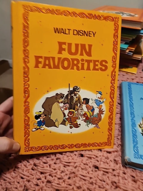 VINTAGE WALT DISNEY Fun Favorites 1970 book - The Walt Disney Parade ...