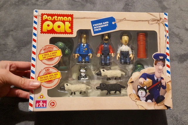 POSTMAN PAT ACCESSORY Pack with SDS Pat and other figures £1.20 ...