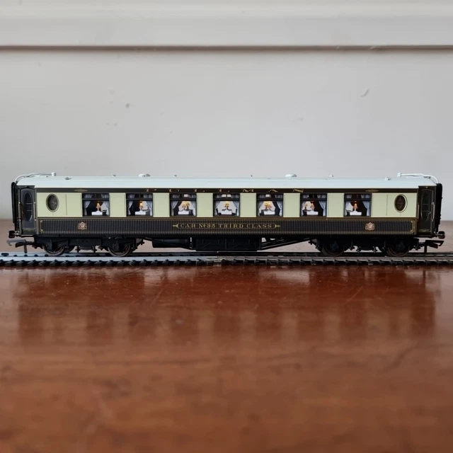 HORNBY R4144 PULLMAN 3rd Class Parlour Car 'Car No.35 Third Class' OO ...