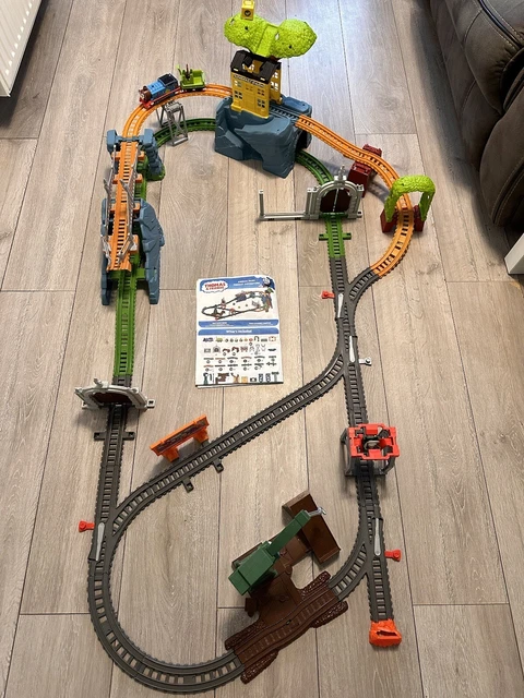 THOMAS ANIMAL PARK MONKEY ADVENTURE SET Trackmaster Motorised Train ...