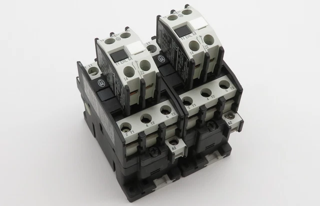 2X LEISTUNGSSCHÜTZ KLÖCKNER Moeller DIL0AM Contactor 11kW 230V mit ...