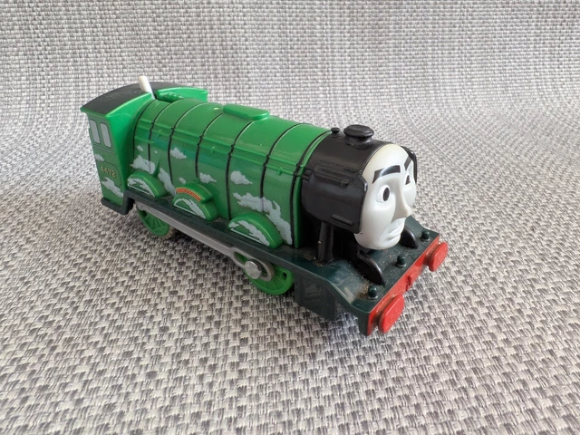 THOMAS & FRIENDS Tomy TrackMaster Flying Scotsman Motorized Engine ...