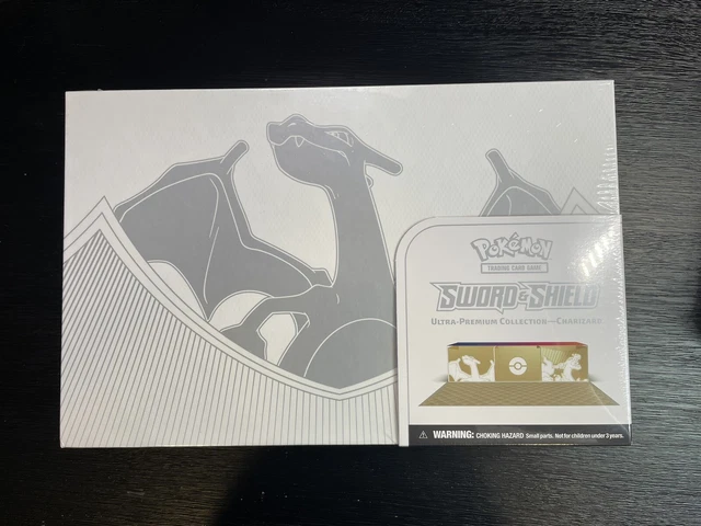 CHARIZARD UPC POKÉMON TCG: Sword & Shield Ultra Premium Collection ...