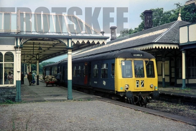 35MM SLIDE BR British Railways Diesel DMU Class 108 W50959 Keswick 1970 ...