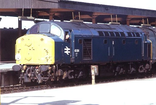 ORIGINAL COLOUR SLIDE of 40084 BR class 40 diesel loco £1.99 - PicClick UK