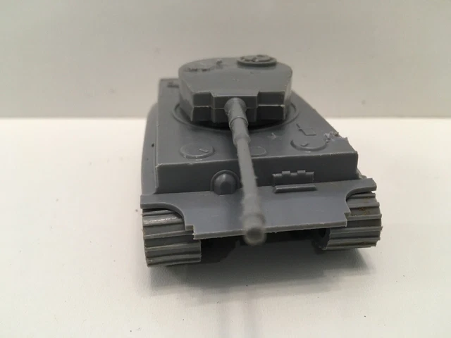 AIRFIX H0-00 SCALE German Tiger Tank model - See Photos . £5.99 ...