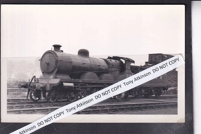 L.N.E.R. - B18 4-6-0 - No. 5196 @ Banbury In 1937 - Vintage Image ...