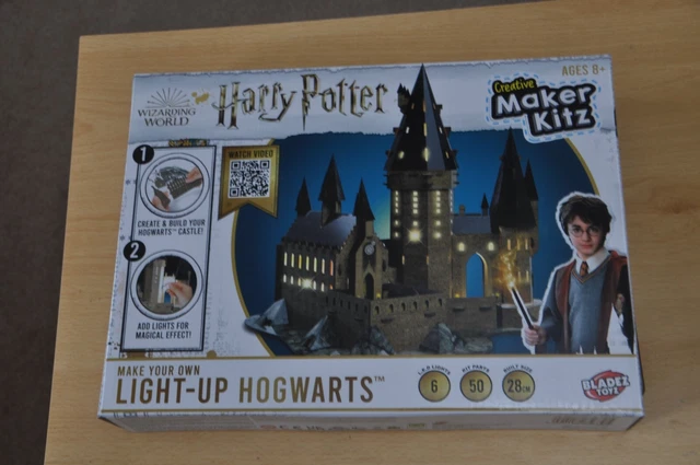 HARRY POTTER CREATIVE Maker Kitz Make Your Own Light Up Hogwarts Model ...